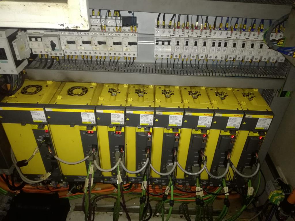Gebrauchte SPINNER TTC 300-52-SMMCY Fanuc C+Y Achs