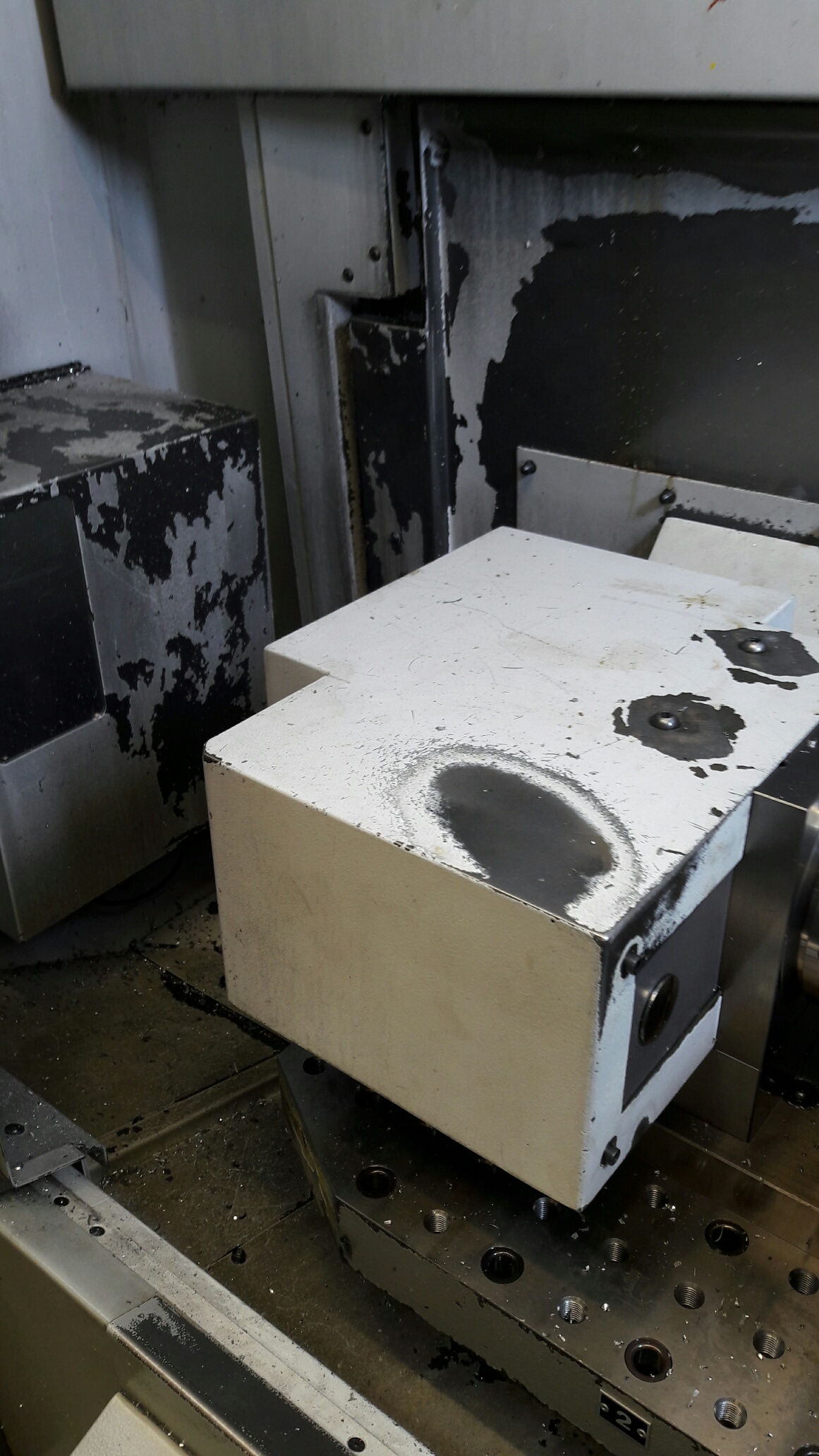 အသုံးပြုပြီးသား DECKEL DMP 60 V 4-axis machining center ကိုဝယ်ပါ။