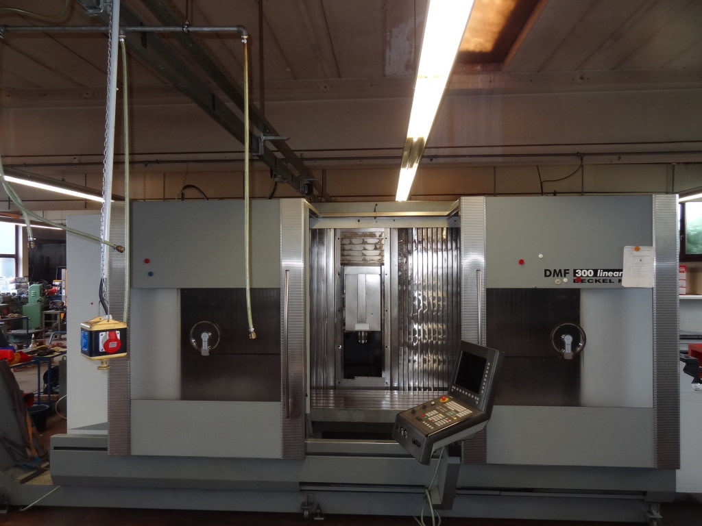 LID Úsáidte MAHO Ceannaigh DMF 300 Líneach saor