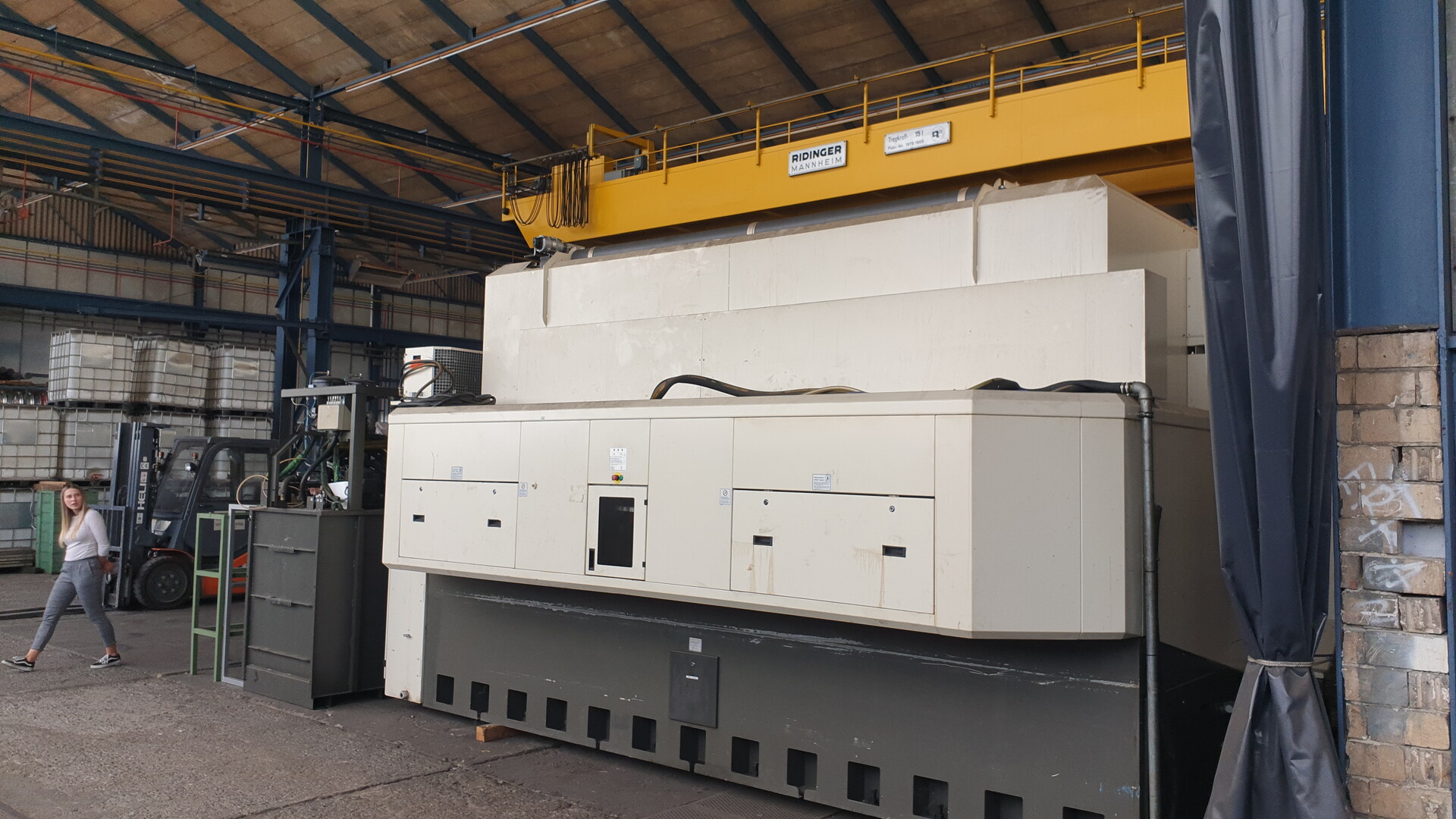 HEDELIUS RotaSwing 80KL Magnum 5-axis machining center ကိုဝယ်ပါ။