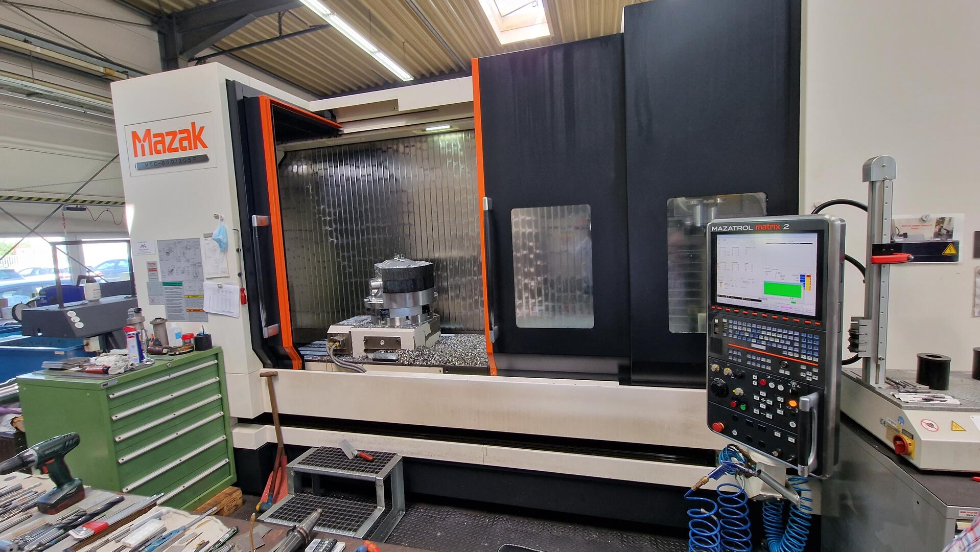 Beste gebrauchte MAZAK VTC-800/30SR - 5 Achsen Simultan kaufen