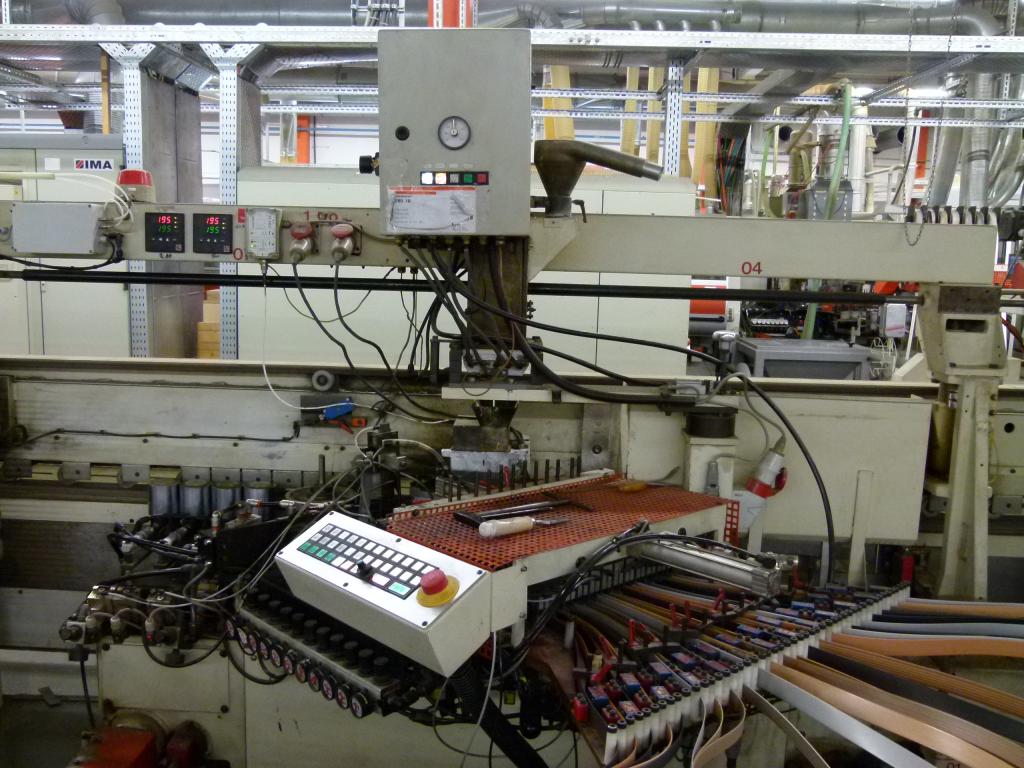 IMA - Combima K II R75-5:1 1820 V R3 - Edge processing