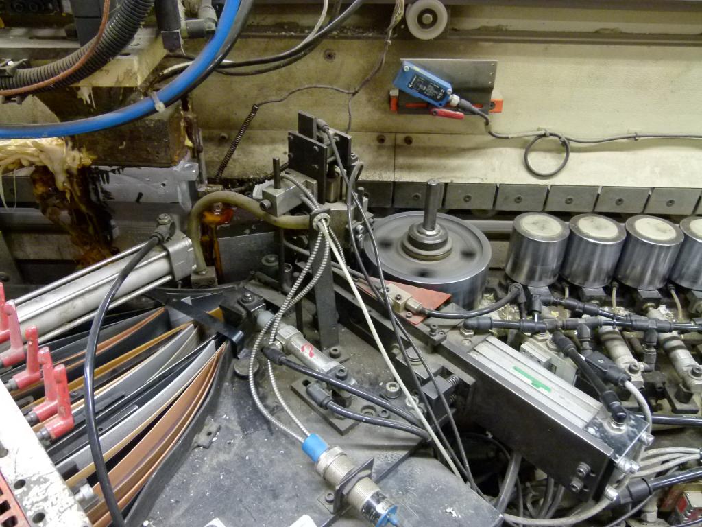 IMA - Combima K II R75-5:1 1820 V R3 - Edge processing