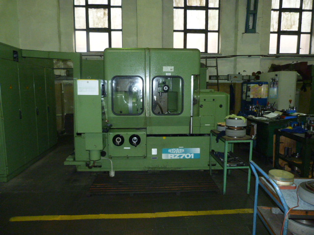 Used REISHAUER RZ 701 CNC Gear Grinding Machine