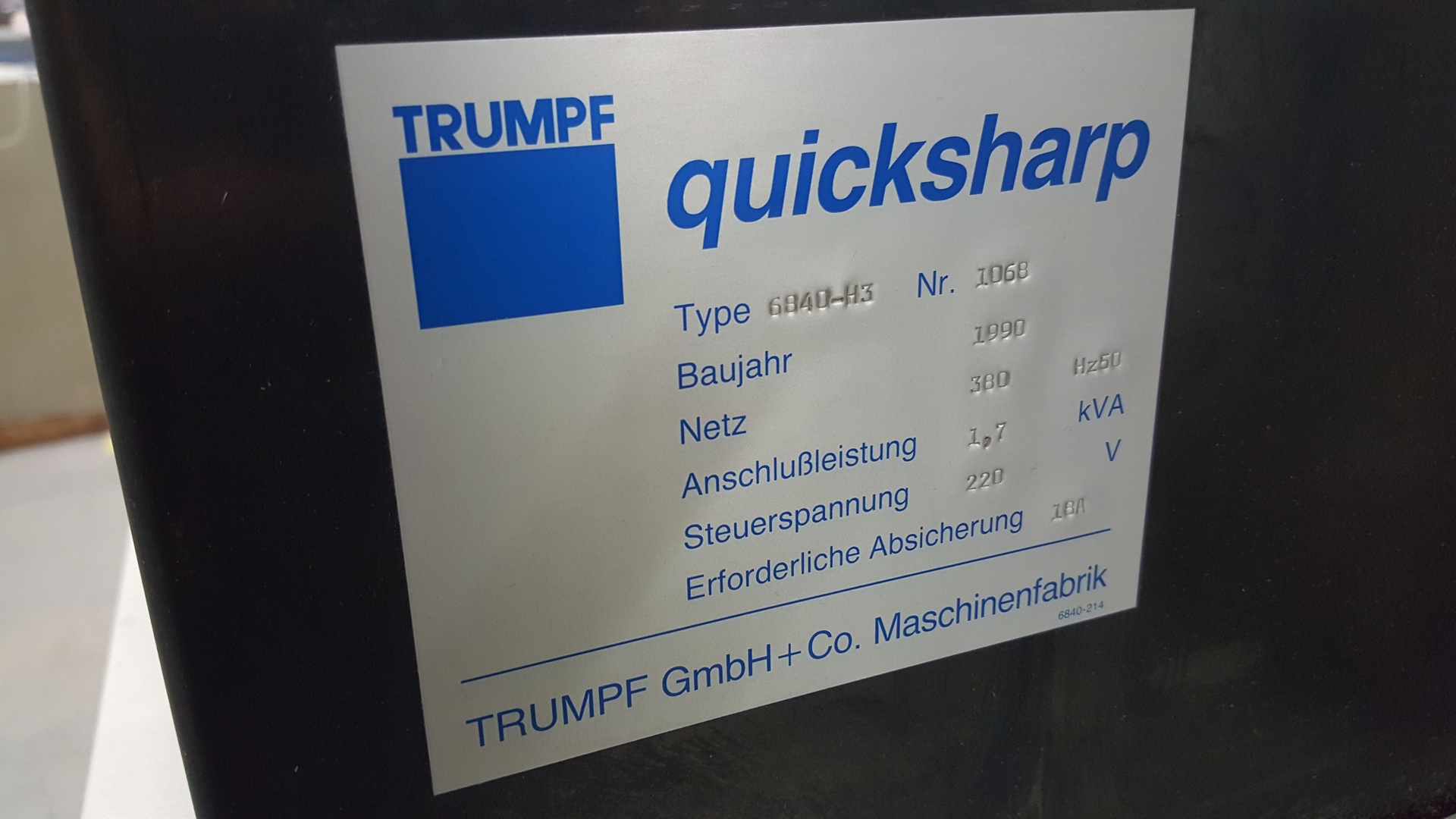 Buyy Used TRUMPF TC 260R Punching Nibbling Machine