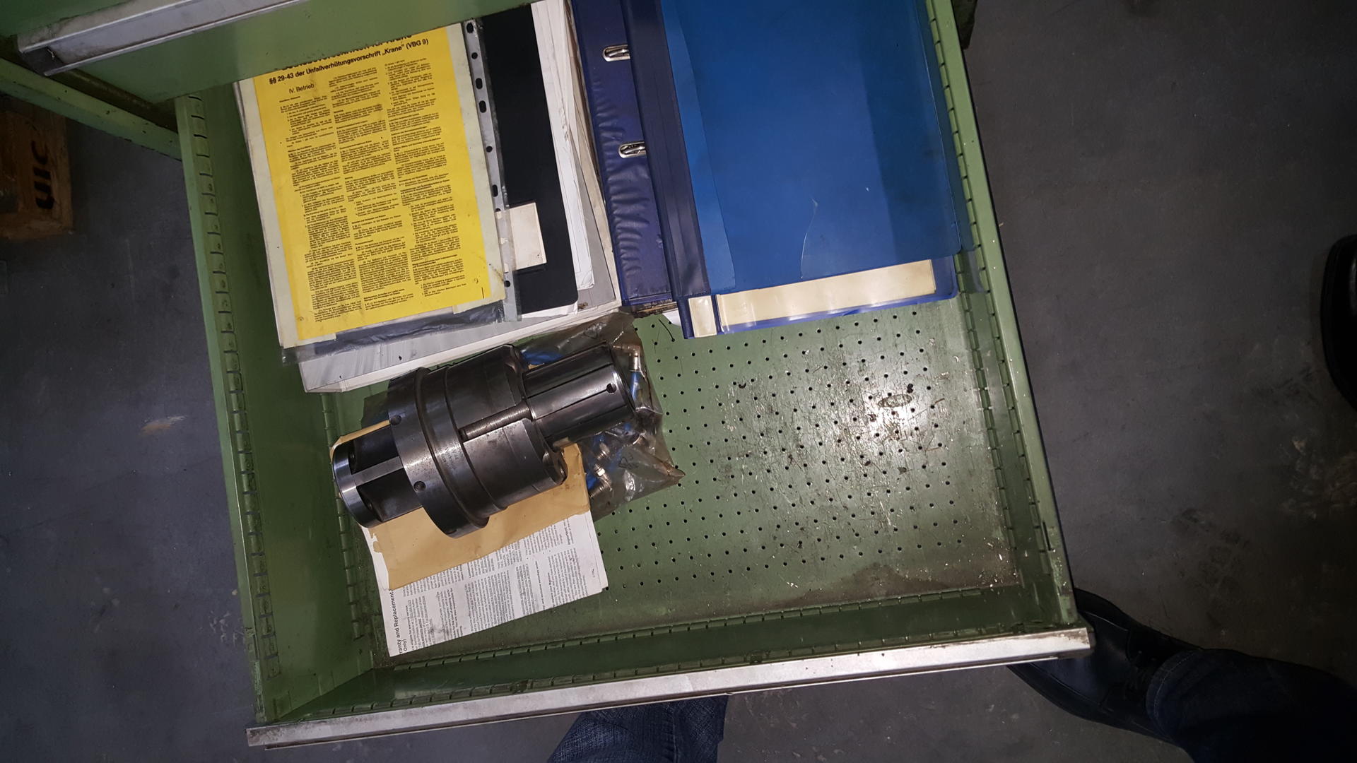 Used SCHENK VIRIO 100/2 balancing machine for sale