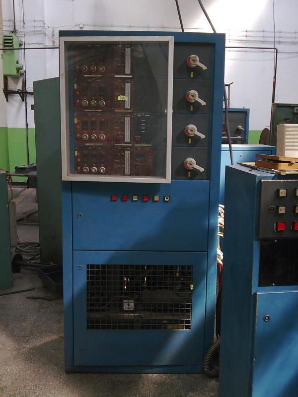 二手 BIHLER 購買 RM 30 帶 10 噸折彎機