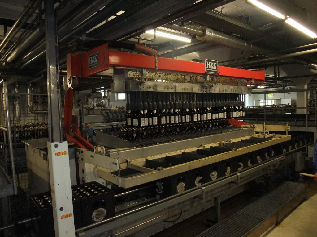 Complete KRONES RBG bottling Line Beer, 60.000L