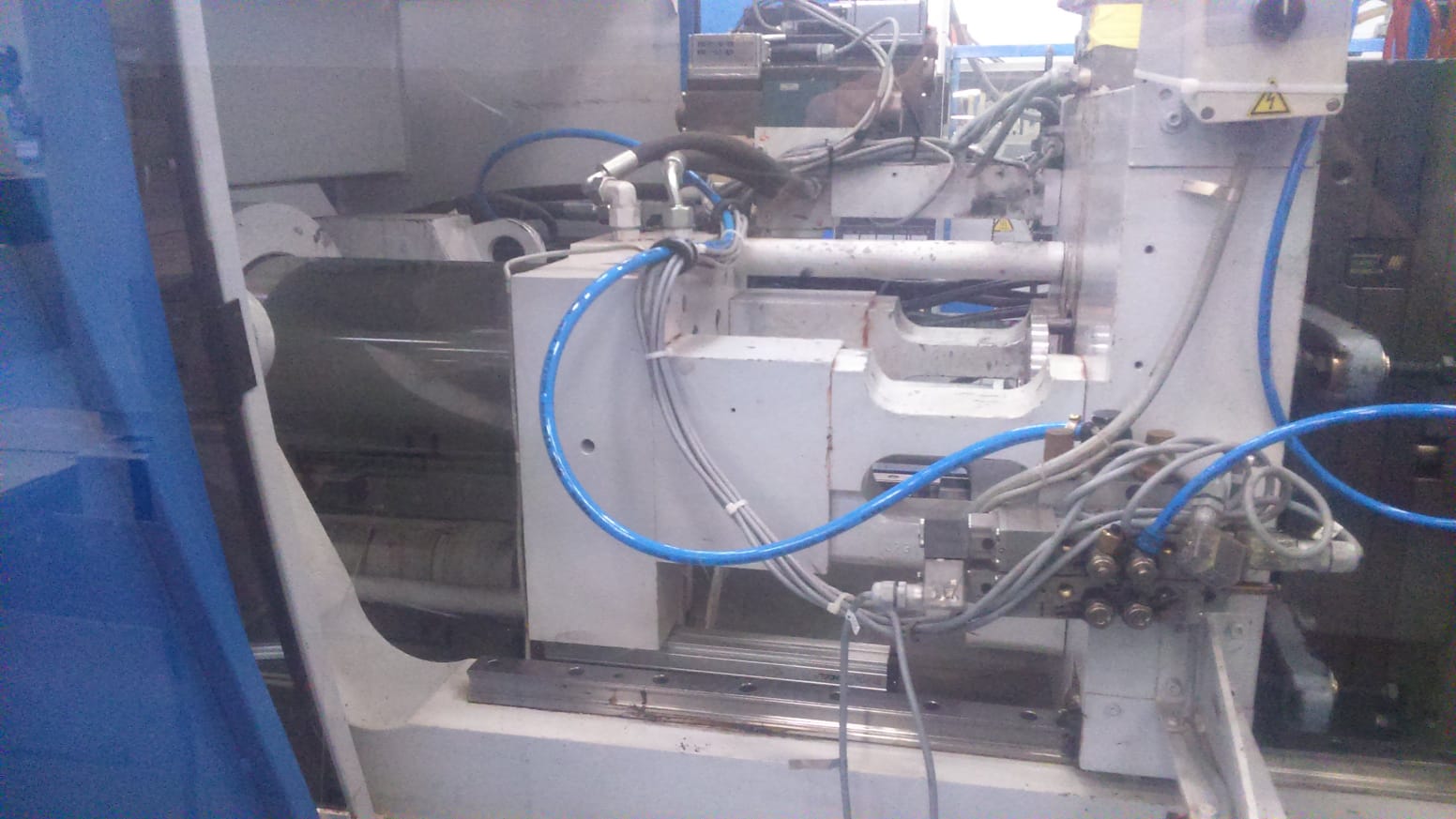 Used ENGEL - ES 330/80 HL-SL Injection Moulding Machine