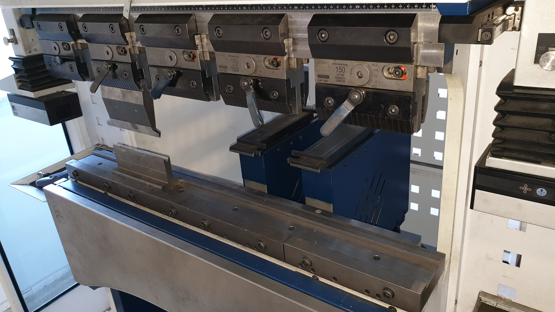 Beste gebrauchte Trumpf TruBend 7036 Biegemaschine kaufen