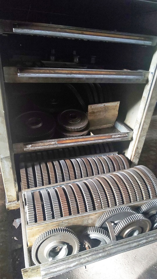 Beste Gebrauchte REISHAUER AZO - Zahnradschleifmaschine kaufen