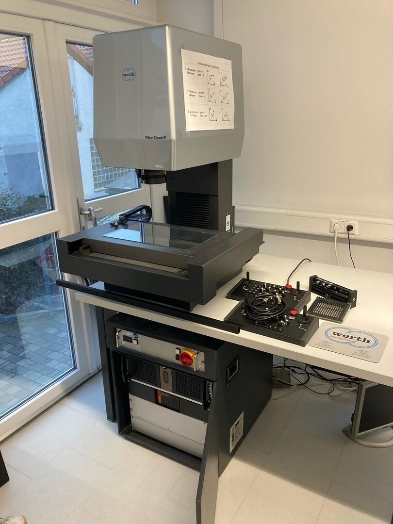 Купете най-добрата употребявана 400D CNC измервателна машина WERTH ...