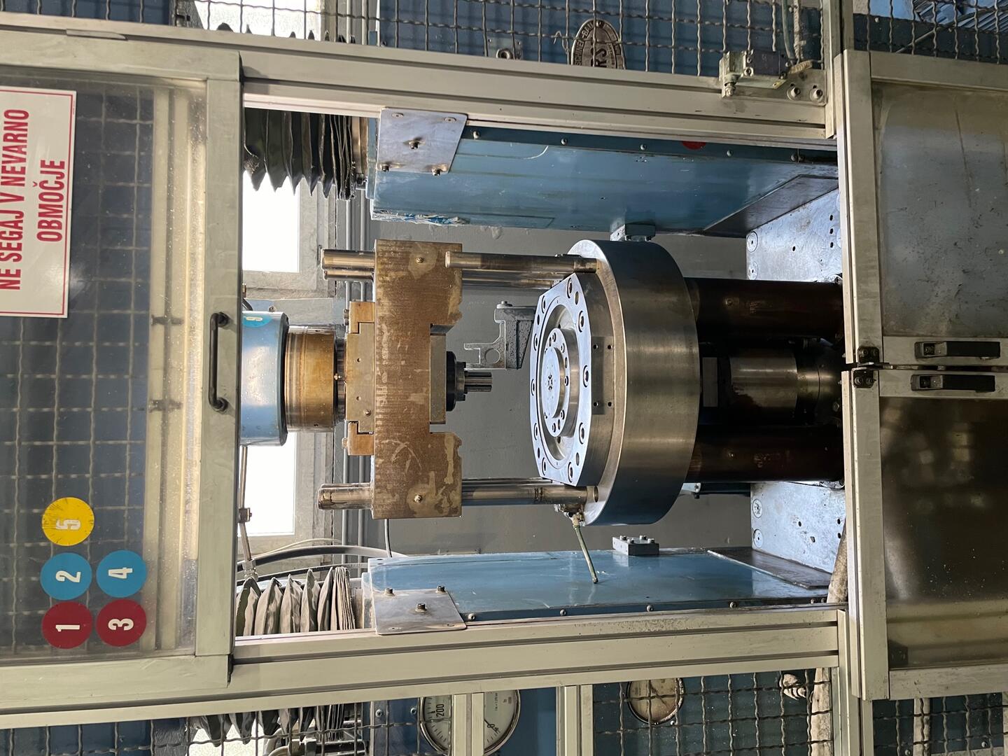 最適に使用 DORST DK250 油圧プレスを購入する