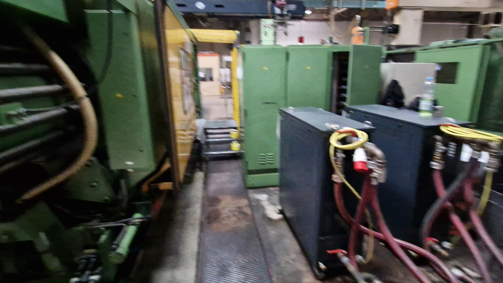 Buy best used WINDSOR W1000 Injection molding Machine 1000Ton