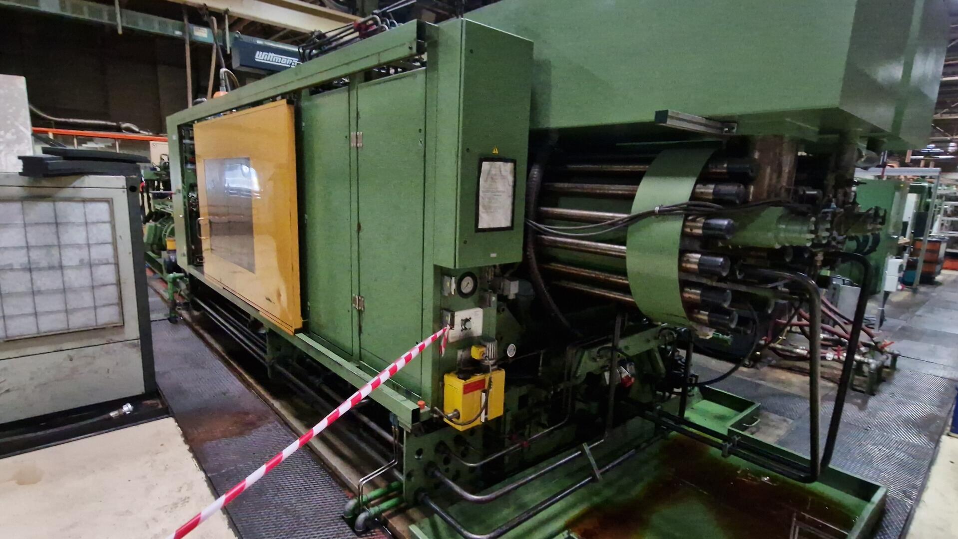 Buy best used WINDSOR W1000 Injection molding Machine 1000Ton