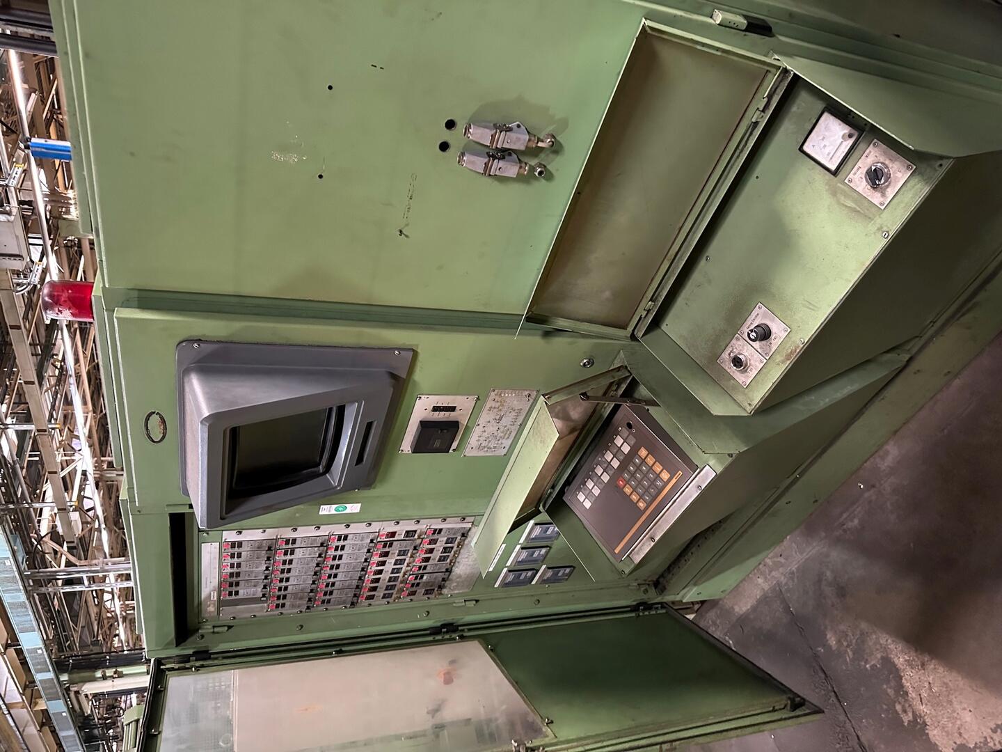 Buy best used WINDSOR W1000 Injection molding Machine 1000Ton