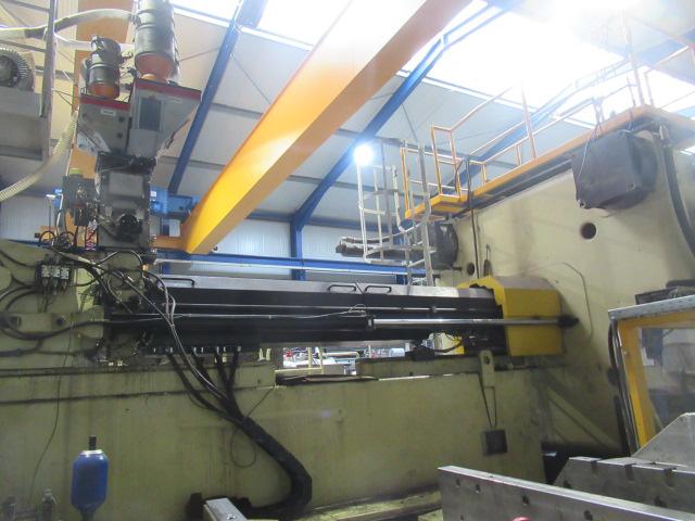 HUSKY EL4000RS170/145 Injection moulder 4000tons | Asset-Trade