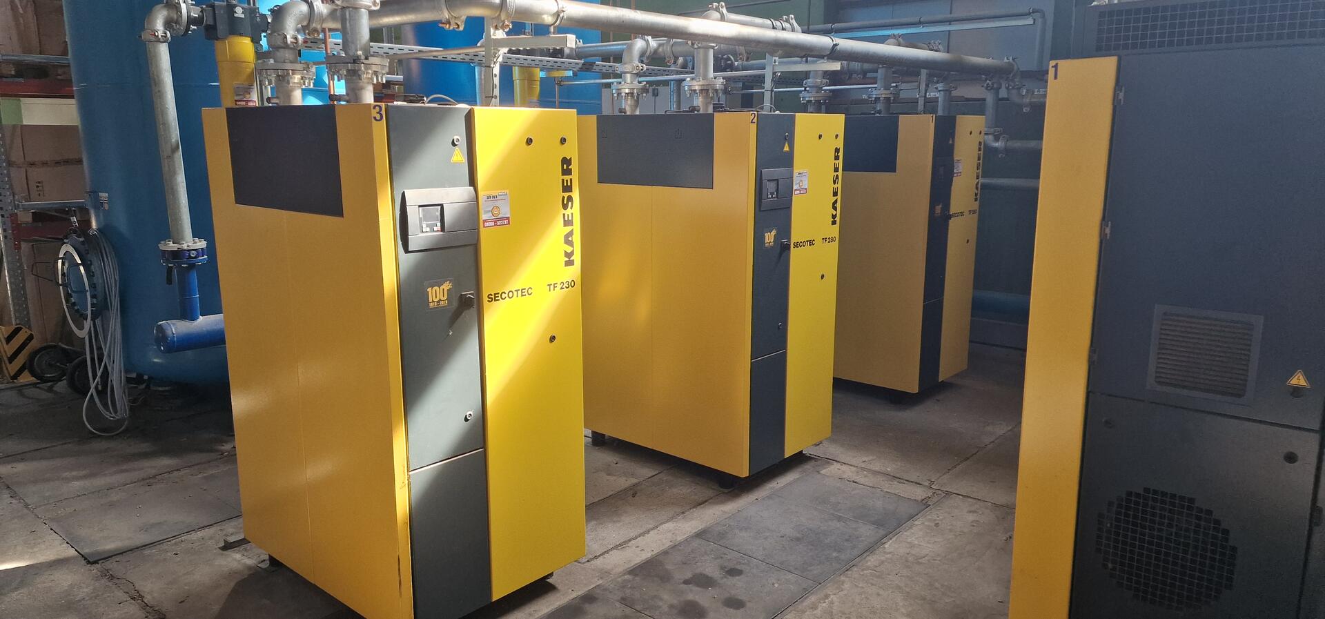 Complete Kaeser Compressor Station (YOM 2019) with DSD240/205 & Sigma ...